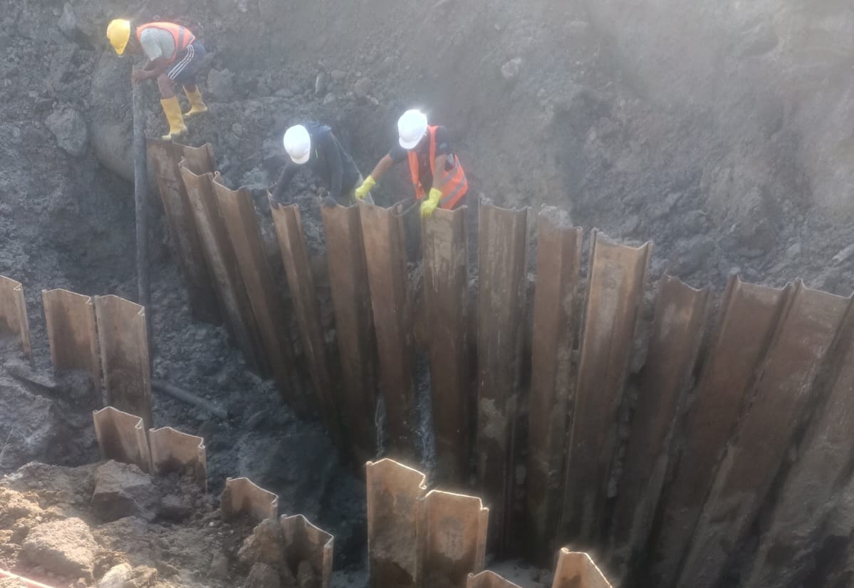 Akibat Galian Drainase, Pipa 600 Tirtanadi Pecah, Sebabkan Air Mati